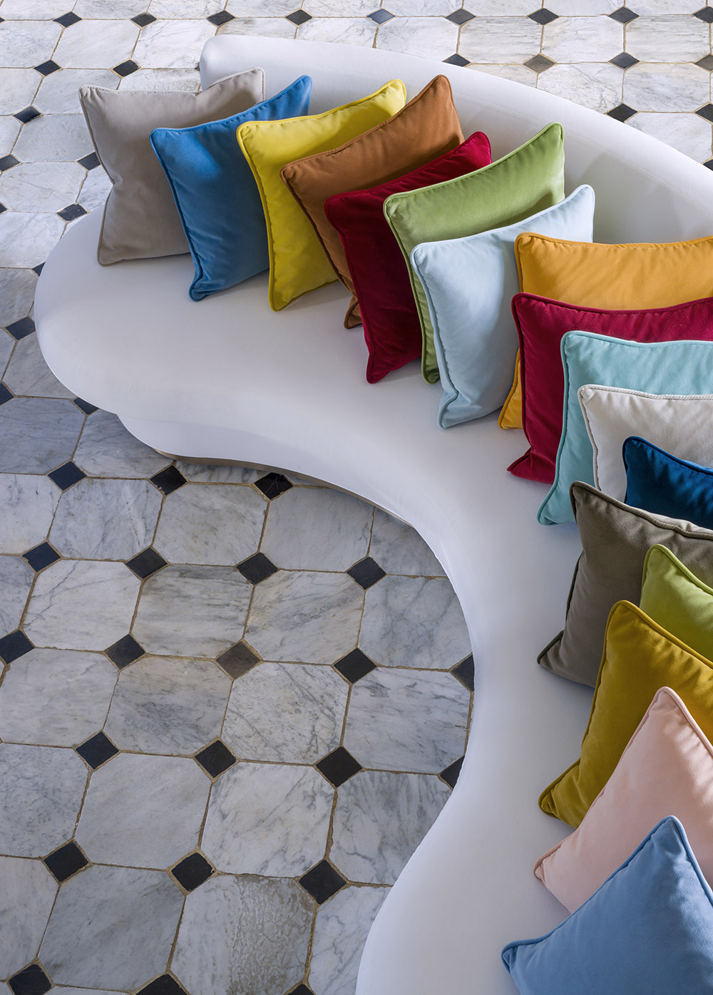 Pierre Frey - Three new outdoor collections: Terrasse, outdoor linens ...